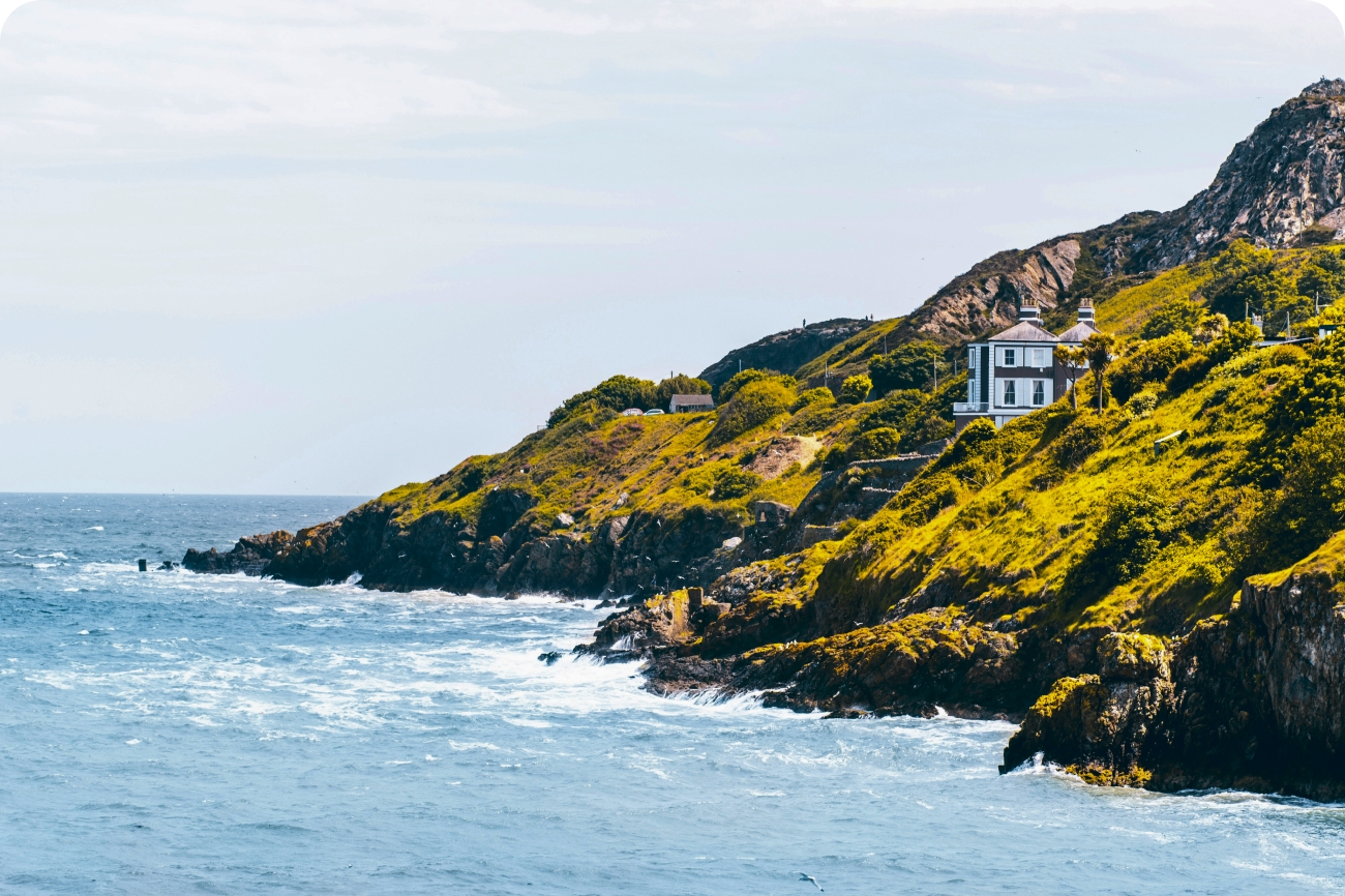 Howth Walking Tour: Explore Dublin's Coastal Gem